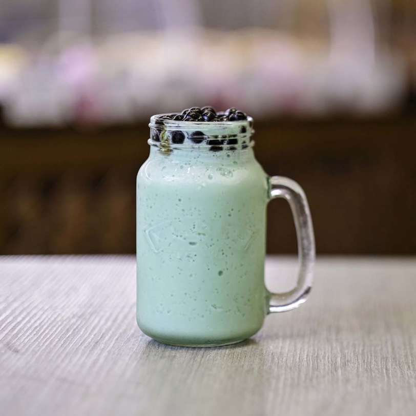 BUKO PANDAN MILKSHAKE – YAKITATE