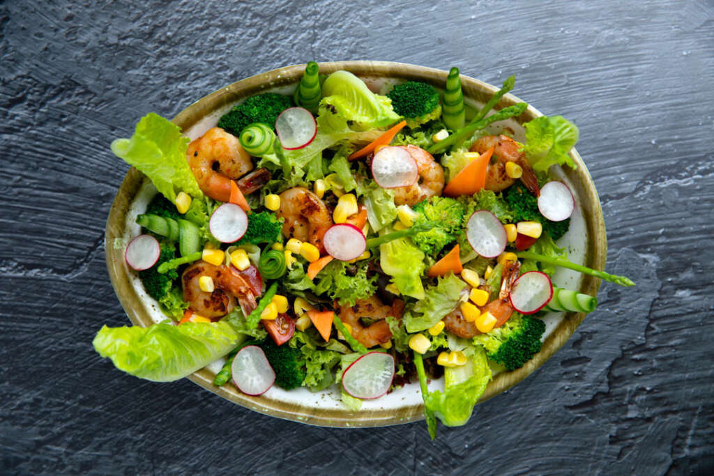 ROYAL SALAD – YAKITATE